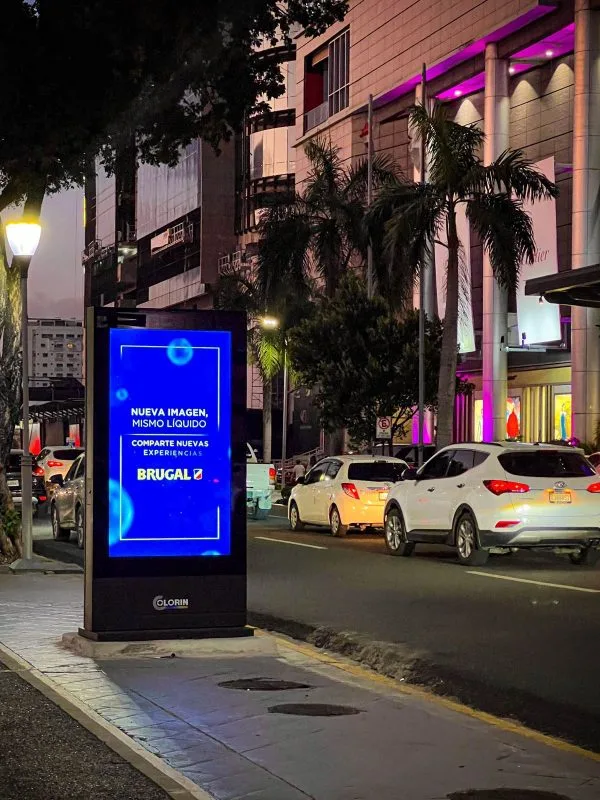 Outdoor LCD Digital Signage Display|Outdoor Digital Signage Kiosks ...